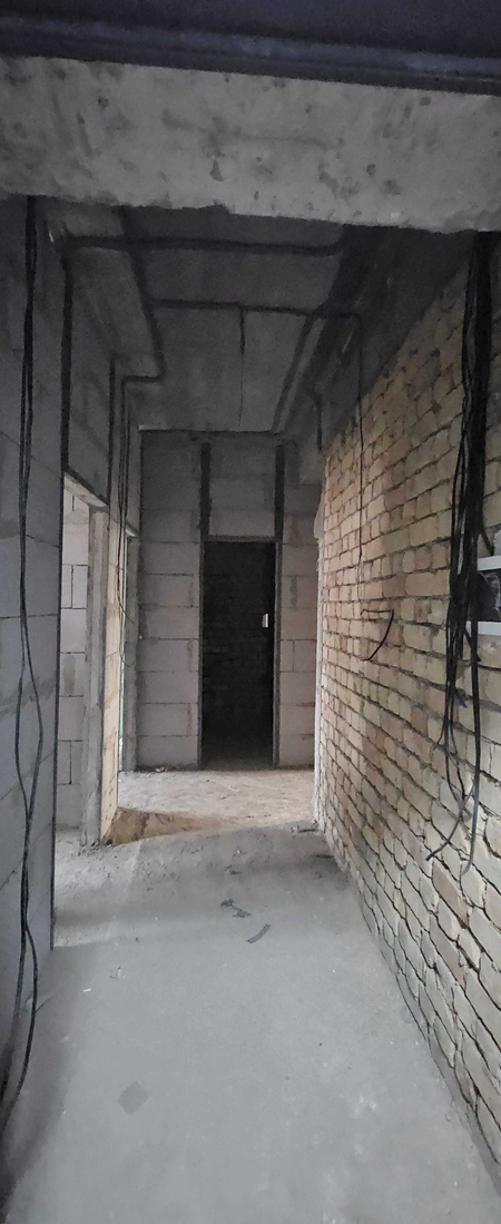 Продаю 2х комнатную ,ориентир метро Дустлик 46м2 (м999)