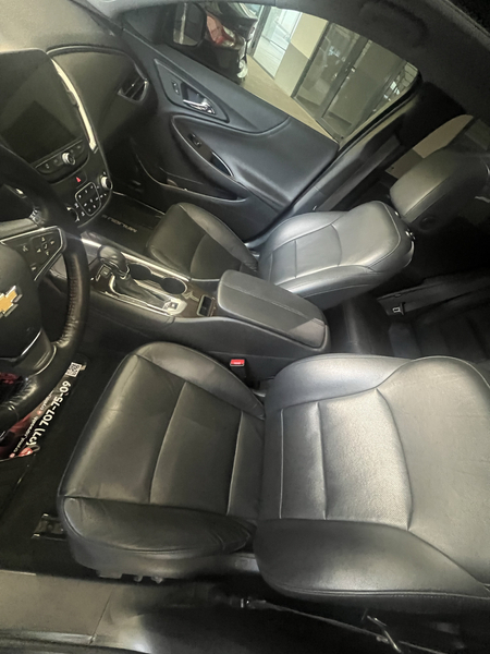 2022 Malibu-2 PREMIER, чёрный, Пробег 52.000 км. В идеальном состоянии