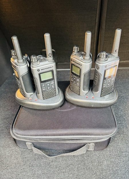 Рация Motorola TLKR T80