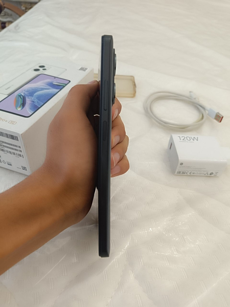 Redmi note 12 pro plus 5G (256 gb)