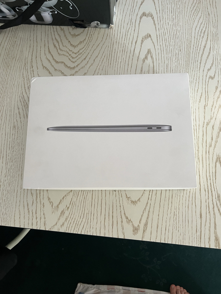 Macbook Air M1 8/256gb