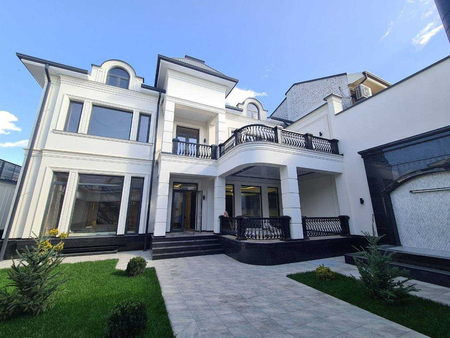 Продается шикарный дом! 8 соток