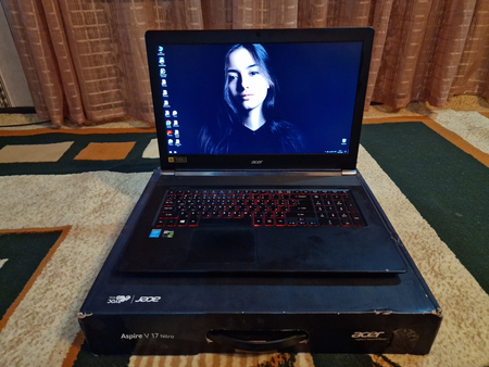 Acer V 17 Nitro: Core i7-4720HQ/GTX950M 4GB/ 8GB/M.2 128GB, HDD 1.TB