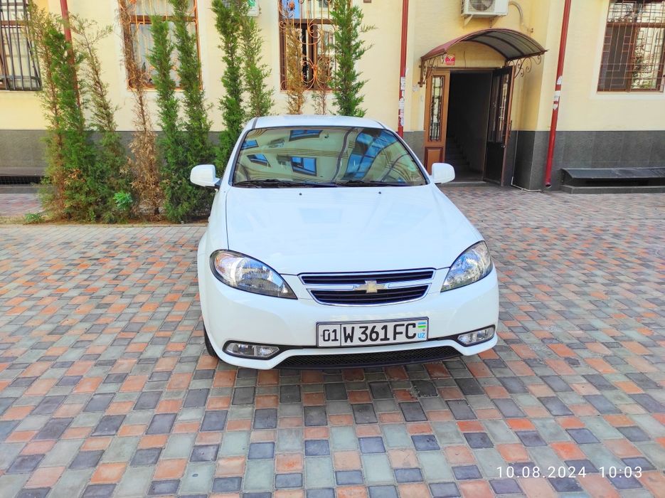 Lacetti 2013 года