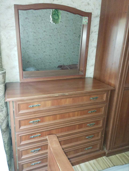 Продам мебель спальни  Б/У