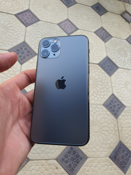 Iphone 11 pro 256 GB 75% Sotiladi holati ideal