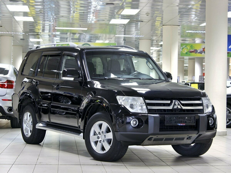 Радиатор для Mitsubishi Pajero 4
