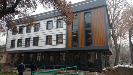 Продается Здания вдоль дороги