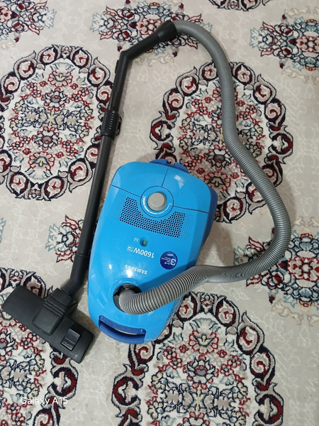 Samsung 1600W plisos sotiladi