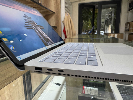 MICROSOFT SURFACE Laptop Studio 2 CORE i7-13700H, 32гб, 1Tssd RTX 4050