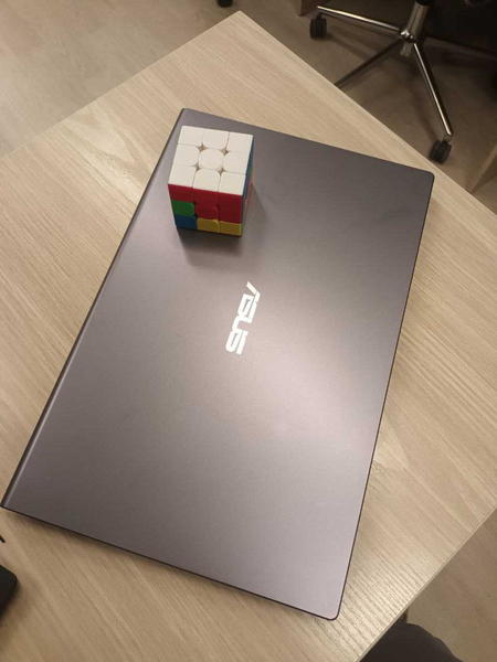Asus core I3 sotiladi Srochno pul zarurlugi uchun
