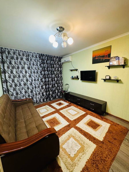 Чиланзар 5 кв Продажа 1-комнатной. Недорого.