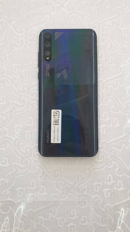 Huawei Y8P 4GB/128GB