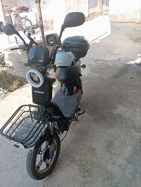 Skuter sotiladi 3.500 ming