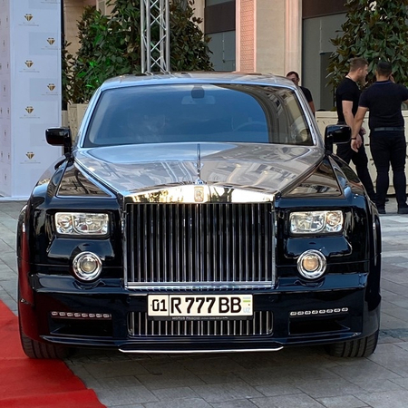 Rolls roys kortej