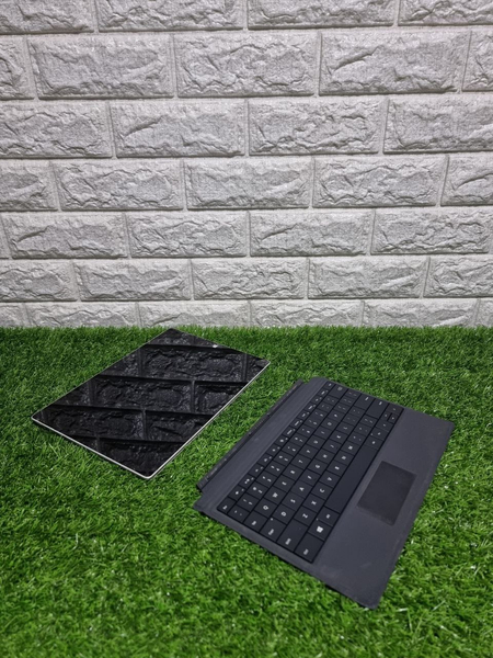 Microsoft Surface 3  Акция шошиламиз бундай нархда жуда кам.