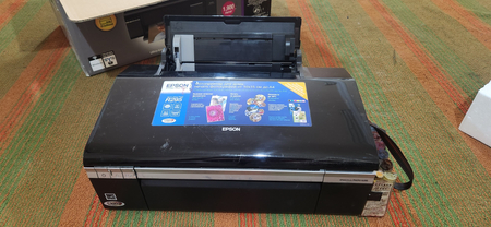 Принтер EPSON срочна продам