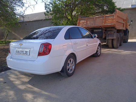 2023 Jentra sotiladi  narx kelishiladi