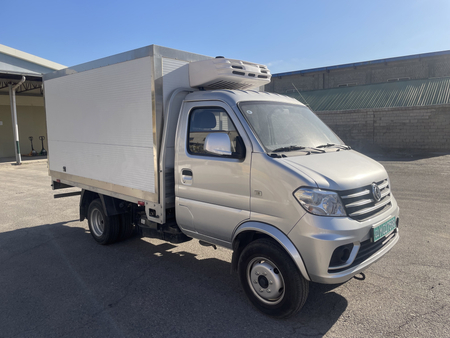 Новый Dongfeng с рефрижератором