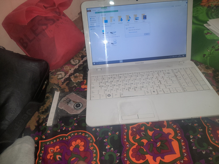Noutbuk toshiba legendarniy kompyuter