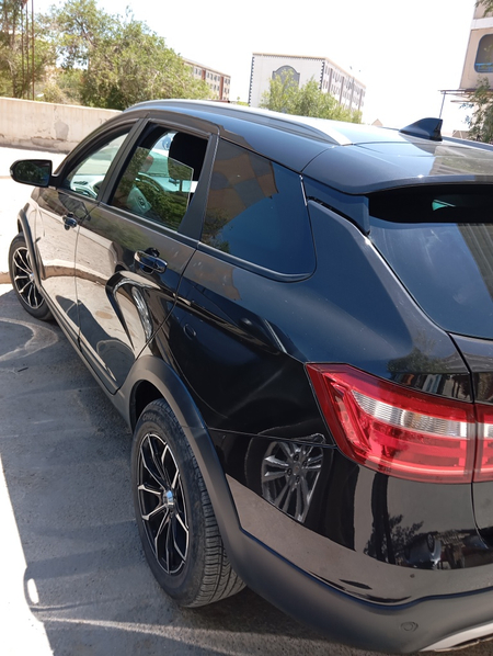 Lada Vesta SW Cross