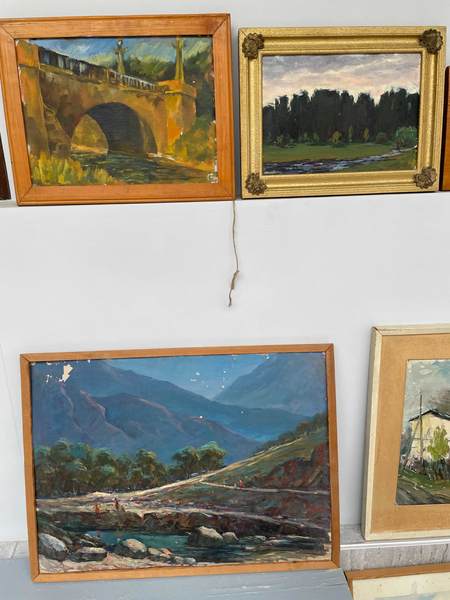 продам 10 картин - 70-х  -  80-х годов ( масло,акварель) 10штук.