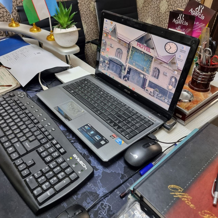 ASUS Notebook 001