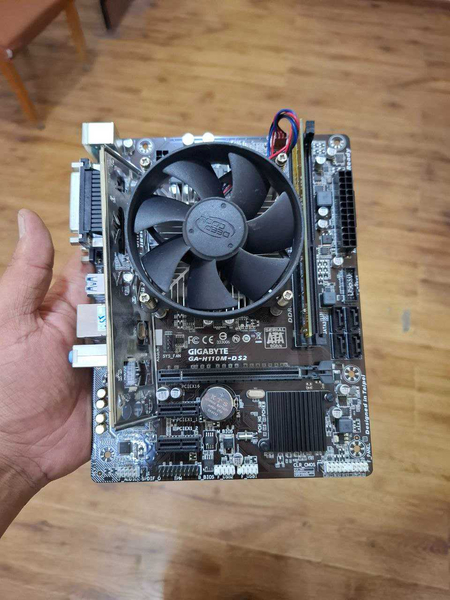Gigabyte GA-H170-HD3 + core i5 6500 + 8 gb ozu