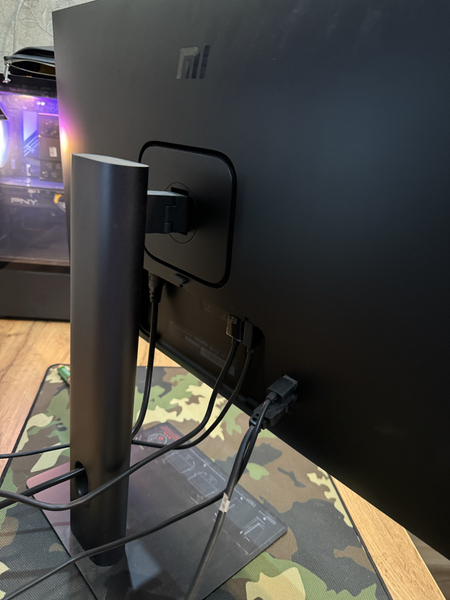 Xiaomi Mi 2K Gaming 165 герц