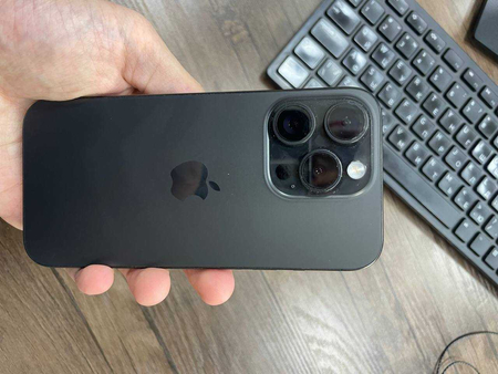 iPhone 15 pro 128 gb
