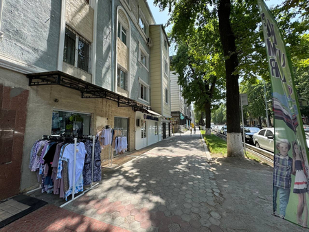Продаётся офис 126м2 1 квартал/ улица Мукимий