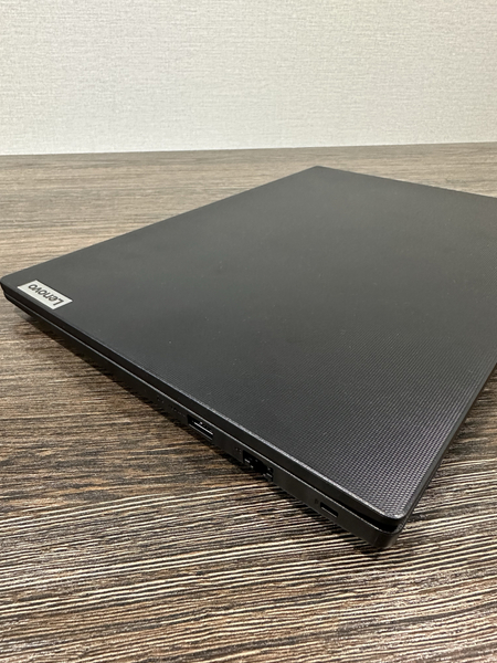 новый ноутбук Lenovo v15, для офисных программ
