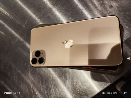 Iphone 11 pro max 64 gb 76%
