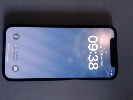 Iphone 12 mini karobkasi bilan