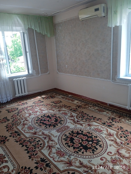 Аренда Меробод 1/3/4 этаж Рисивый