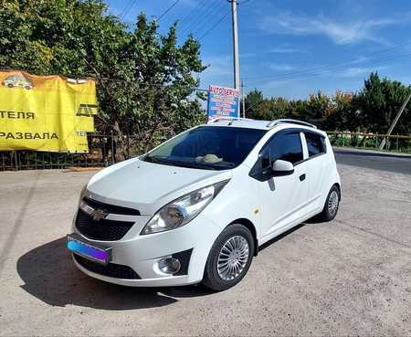 Spark 2011 yurgani 277000 xolati yaxshi xama ishini qilip qoyganman