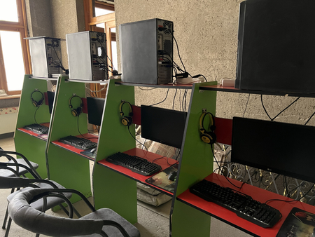 Игровой и Офисный компютер с играми 1 шт- $220