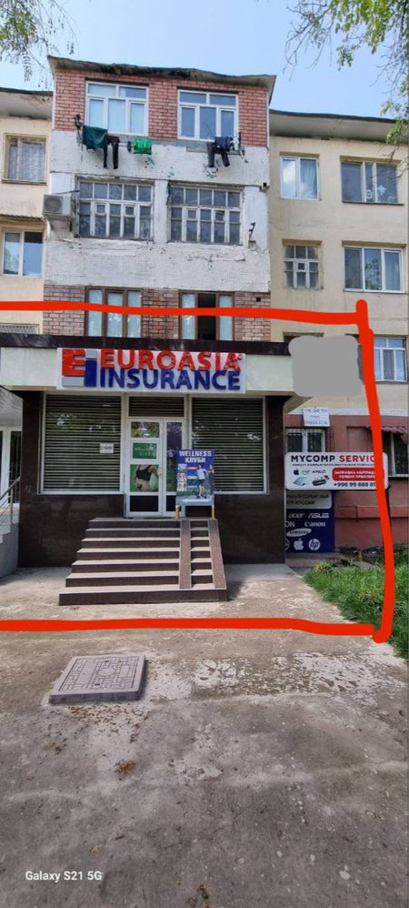 Юнусабад 8 квартал | 130кв - нежилое помещение вдоль дороги Продажа