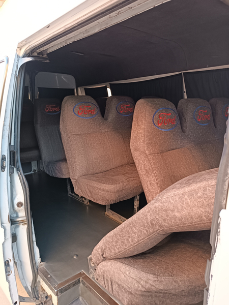 Ford tranzit( mikroaftobus) sotiladi, 1995 yil , metan