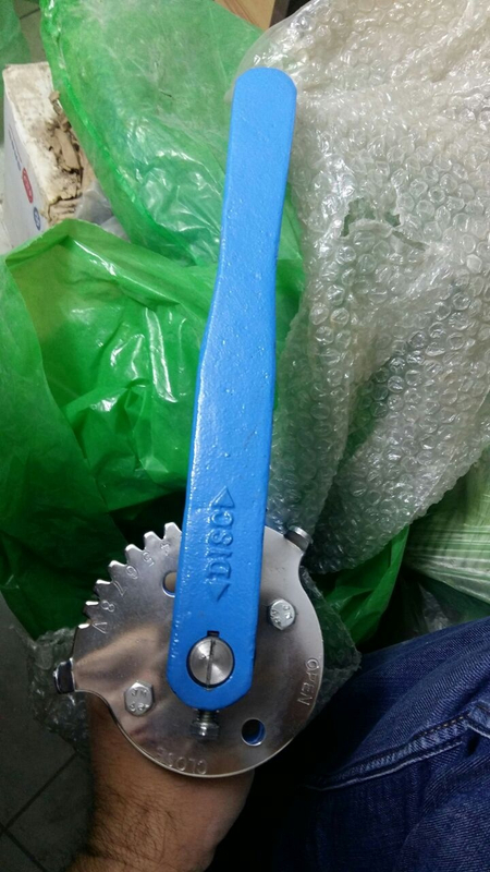 продам  затвор , кран