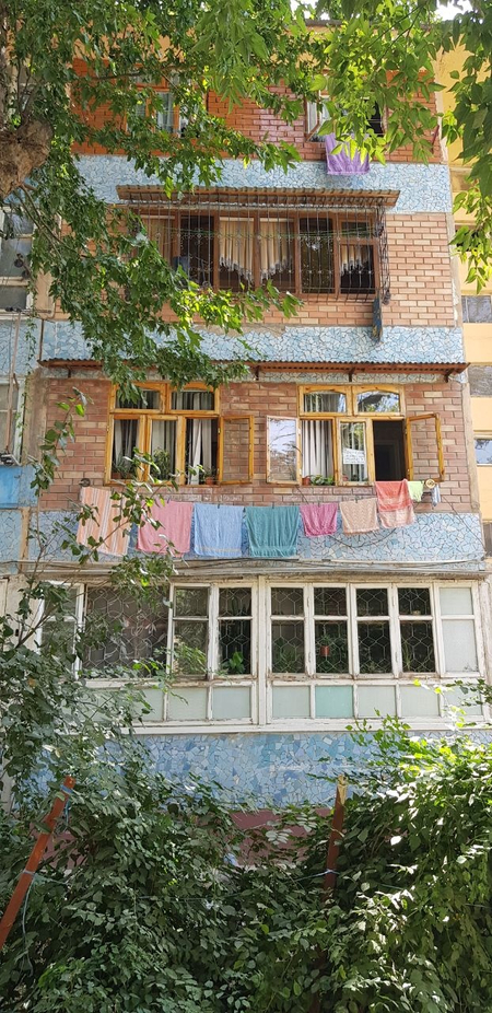 Продается срочно 2 комнатная квартира
