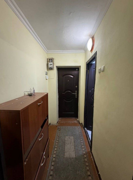 8 квартал Чиланзар 2//4/4 Кирпич 52м²