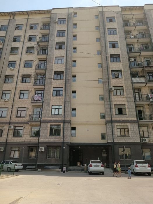 Yangi uy tezda sotiladigan ( Новостройки срочно продаётся)