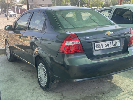 Chevrolet nexia 3