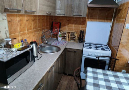 Продаётся 1/1/5 Массив Кушбеги