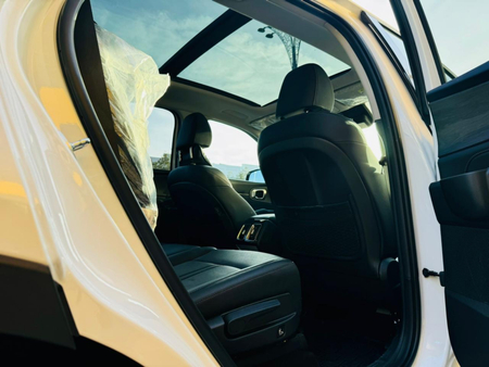 Kia sarento 7 kishilik  yil 2024 sotiladi