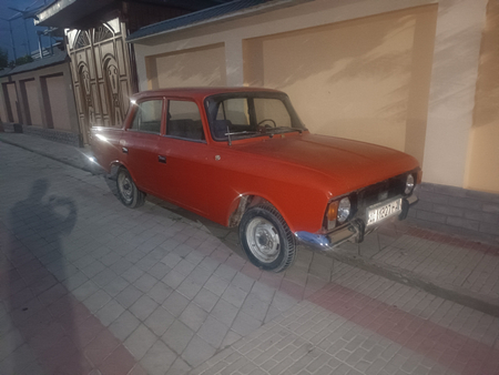 Москвич сотилади