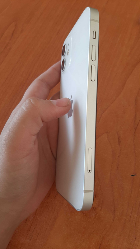 Iphone 12 128 mb idealno