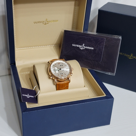 Ulysse Nardin automatic Супер скидка 50%