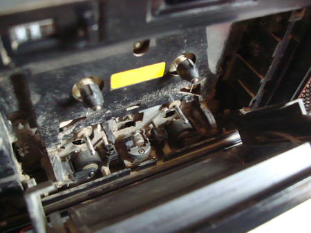 SHARP - QT 94 z(BK)  MADE IN JAPAN  1987 год.